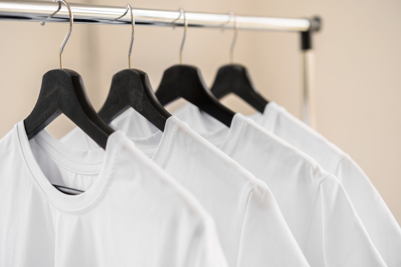 Five Proven Ways to Brighten White Clothes That Have Yellowed | The ...